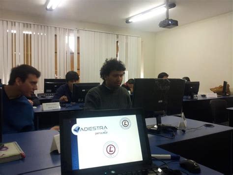 Instructor Del Curso Certificación Linux Lpi Nivel 1 Juan Oliva