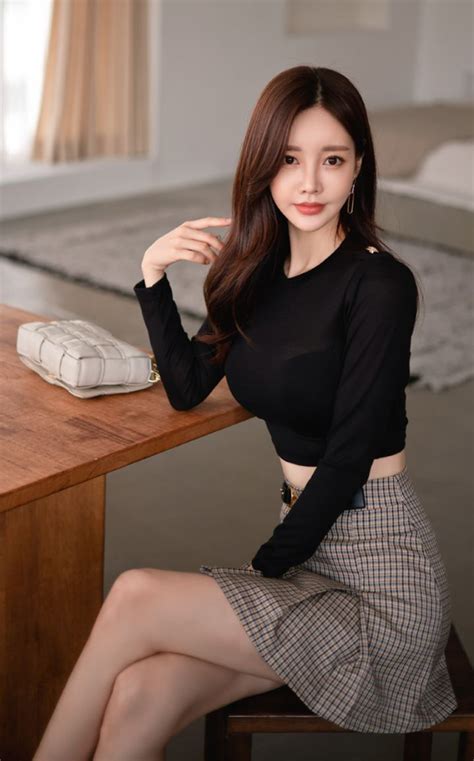 Pin De Son Yoon Joo S Collection En Son Yoon Joo Ropa Juvenil De