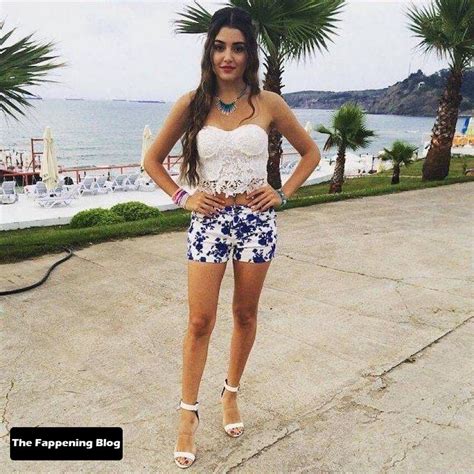 Hande Ercel Handemiyy Nude Leaks Photo Thefappening