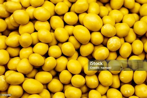 다양한 견과류 헤이즐넛 캐슈넛 화이트 초콜릿의 아몬드 플레틀레이의 추상적인 배경 0명에 대한 스톡 사진 및 기타 이미지 0명 건강한 생활방식 건강한 식생활 Istock