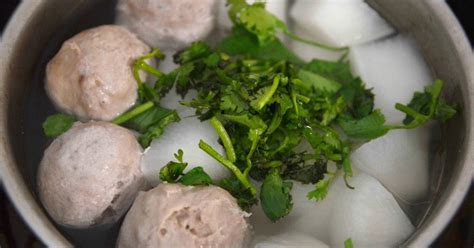 蘿蔔貢丸湯 食譜與作法 by Ben s Living Channel Cookpad