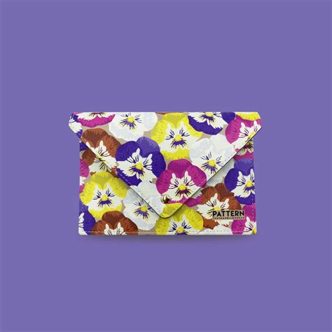 Mini Travel Viole Su Prenotazione Pattern Thetravellovebag