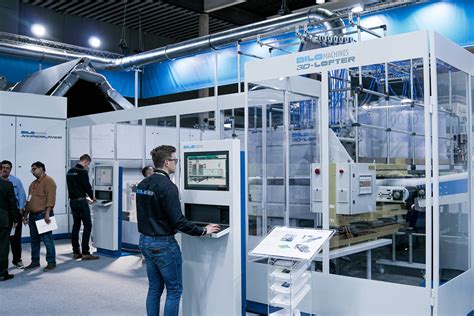 製造業のiot化とは？メリットや導入方法、具体的な成功事例を徹底解説 建設業界の求人サイト・総合人材エージェント ビーバーズ