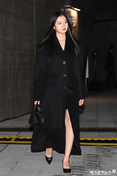 황보름별 올 블랙[엑s Hd포토]