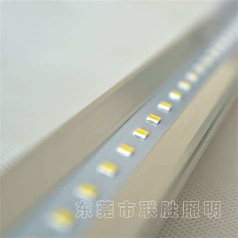 T5一体化支架灯 铝合金带pc罩led支架 加厚一体化led灯 电子批发网