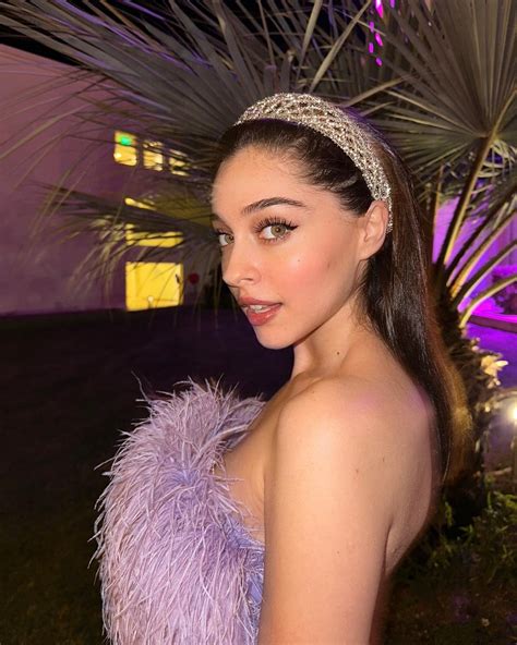 Gorgeous Cemre Baysel Rturkishceleb