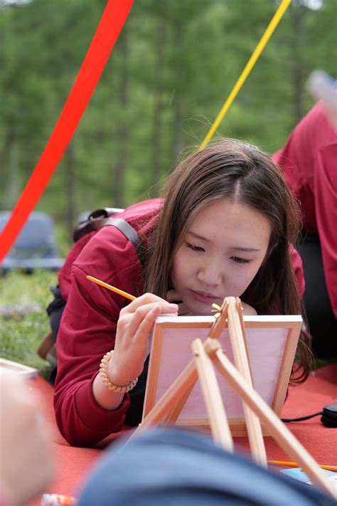 Есүс Есүс Христийн Хожмын Үеийн Гэгээнтнүүдийн Сүм