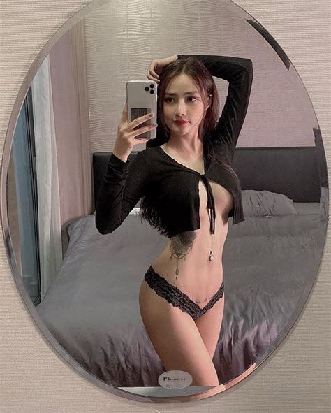 Sexy Tattoo Porn Pic