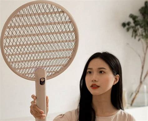 10월까지 나타나는 모기 편하고 쉽게 잡는 전기 모기채 10 데일리 10월까지 나타나는 모기 편하고 쉽게 잡는 전기 모기채 10 데일리