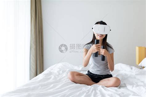 女在虚拟现实高清图片下载 正版图片 摄图网