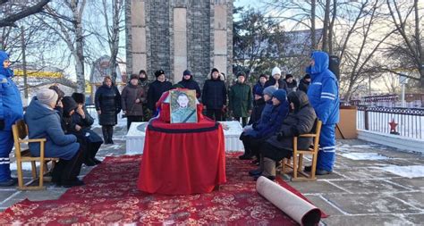 В Чувашии простились с добровольцем из рядов МЧС, погибшем на СВО