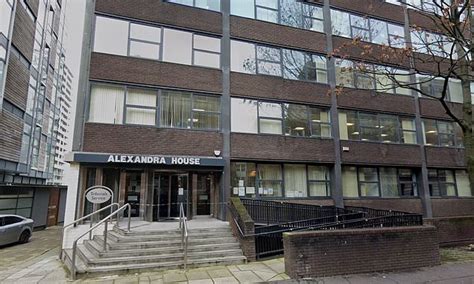 Afro Caribbean Bt Worker Wins £20 000 After She Was Humiliated By Her Manager Daily Mail Online