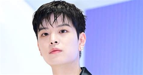 [사진]스트레이 키즈 승민 밤에도 눈부셔