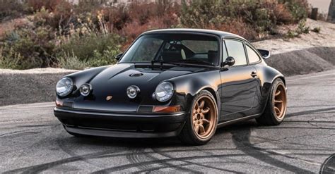 Singer Vehicle Design Maxim