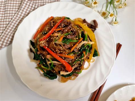 새해 소고기잡채 황금레시피 잡채용 소고기 파프리카 잡채 당면 삶기