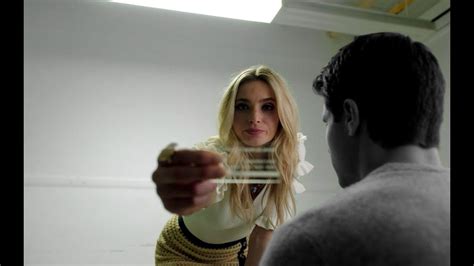 8 5高分科幻美剧，美女刚给小伙充了1g流量，一句话就用光了，速看《上载新生》大结局，流量好贵！ Youtube