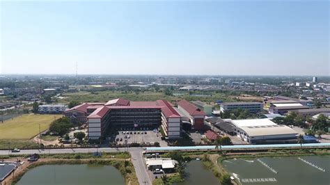 โรงเรียนเบญจมราชรังสฤษฎิ์ ๒ ยินดีต้อนรับเข้าสู่เว็บไซต์โรงเรียนเบญจมราชรังสฤษฎิ์ ๒