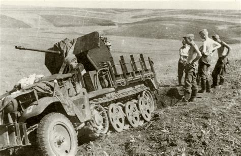 Asisbiz Fla Bataillon 22 Mot With 2cm Flak 38 Sdkfz 11 Dig In Kerch Peninsula 1942 Ebay 01