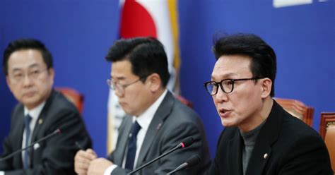 민주 윤 대통령 담화에 처참하고 참담”추가 녹음 파일 공개 예고