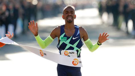 Bashir Abdi Wil Eigen Europees Record Aanvallen In Rotterdam Runningbe