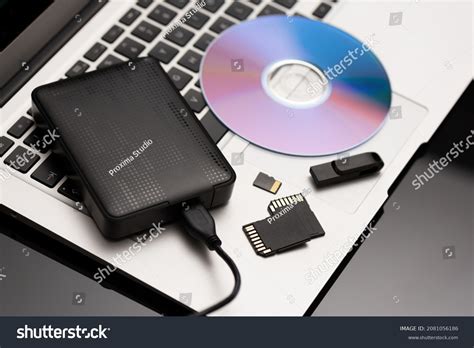 Data Storage Devices