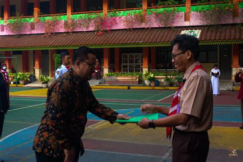 Kenali Lingkungan Sekolah Dan Potensi Diri Melalui Mpls Sman Jakarta