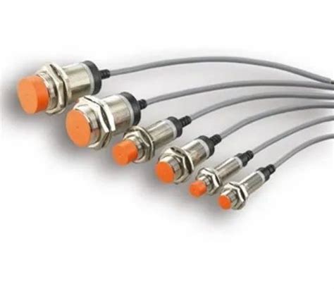 Stainless Steel Proximity Sensor Sensing Distance Mm Mm At Piece In Ahmedabad
