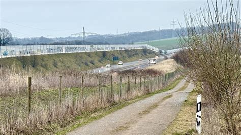 Radweg Entlang Der A44 In Heiligenhaus Ist Machbar Aber Auch Teuer
