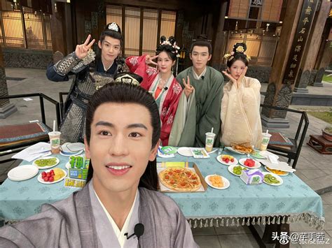 Bailu And Zhang Linghe Became Attached To The Show And Were Photographed Spending Two Nights