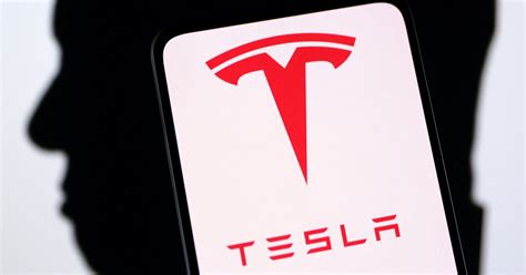 Tesla崩、市值輸埃克森 馬斯克試圖解釋為何慘跌
