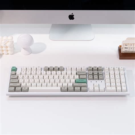 키크론 키크론 K10 Pro Se2 저소음 2 4g 핫스왑 무선 기계식 키보드 쉘화이트 저소음바나나축 위시버킷