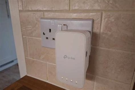 Amazon WiFi Extender That Costs Is Brilliant At Boosting Internet Signal Lucy Farrell