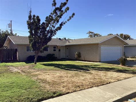 36 Fairview Ave Gustine Ca 95322 House Rental In Gustine Ca