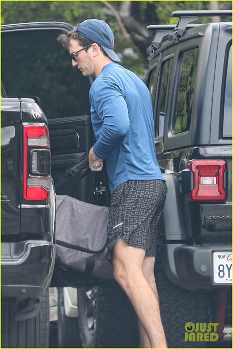 Miles Teller Gets In Morning Workout In Los Angeles Photo 4852801 Miles Teller Photos Just