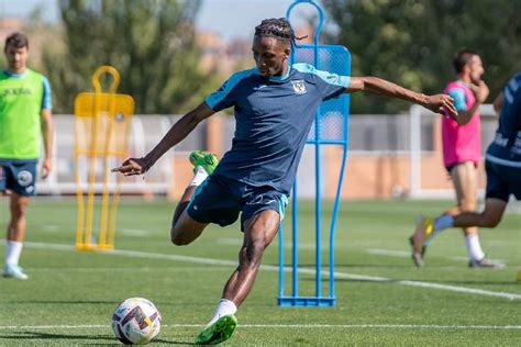 Le Plan De Lasse Pour Yvan Neyou Dévoilé Centrafriquefootball