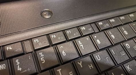 Как изменить яркость на экране ноутбука увеличиваем или убавляем