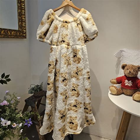 로파로카 도톰 곰돌이 극세사 반팔 수면 롱 원피스 잠옷