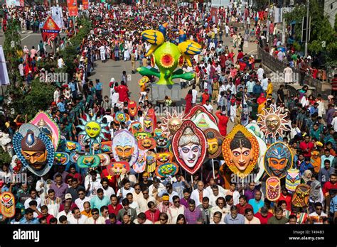 Dhaka Bangladesh 14th Apr 2019 Mangal Shobhajatra A Colourful And