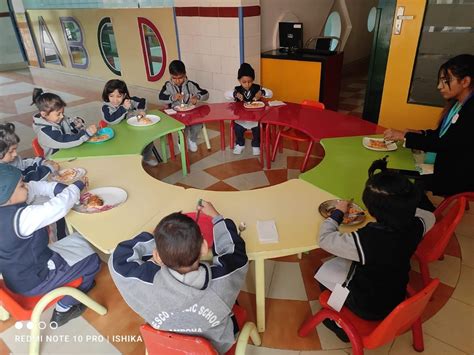 Explained The Importance Of Eating Food And Keeping The Table Clean Tips For Making Table Mats