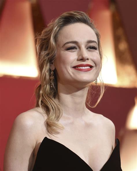 「brie Larson Captain Marvel」おしゃれまとめの人気アイデア｜pinterest｜Вячеслав