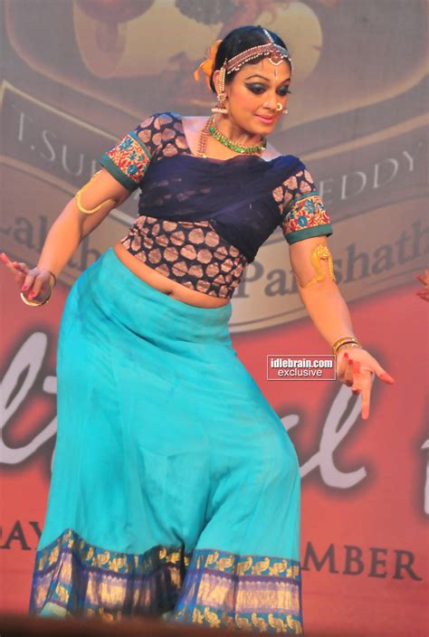 Hot Indian Actress Blog Actress Shobana Dance On The Stage Photographs