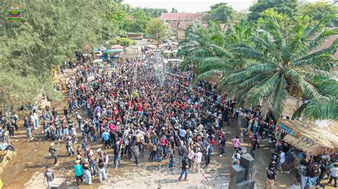 រដ្ឋបាលស្រុកលើកដែក Added A New Photo រដ្ឋបាលស្រុកលើកដែក