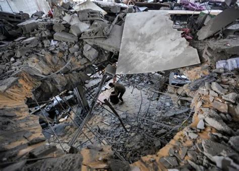 لليوم الـ19 شهداء وجرحى في غارات إسرائيلية على غزة زمان الوصل