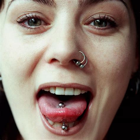 Tongue Piercing Under Tongue At Jonathan Worgan Blog
