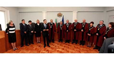 Борисов Очаквам днес да започне процедура за нов избор за конституционен съдия