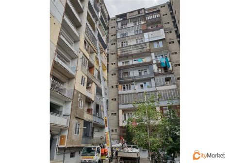 ამწე ლიფტი კალათა ჟირაფი პიონერკა Citymarket Ge