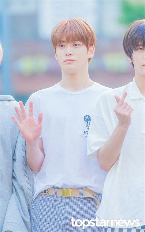 Pin By Bamtjgd On Jeahyun Nct Nct Jaehyun Nct Jaehyun