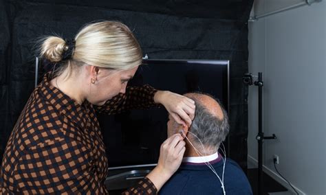 New Eeg Based Source Localization Methods For Investigating The Neural Basis Of Speech