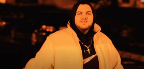 Cine Este De Fapt Alberto Grasu Din Ce Face Bani Tânărul Care A