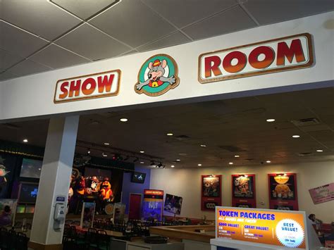 Showroom Chuck E Cheese Wiki Fandom